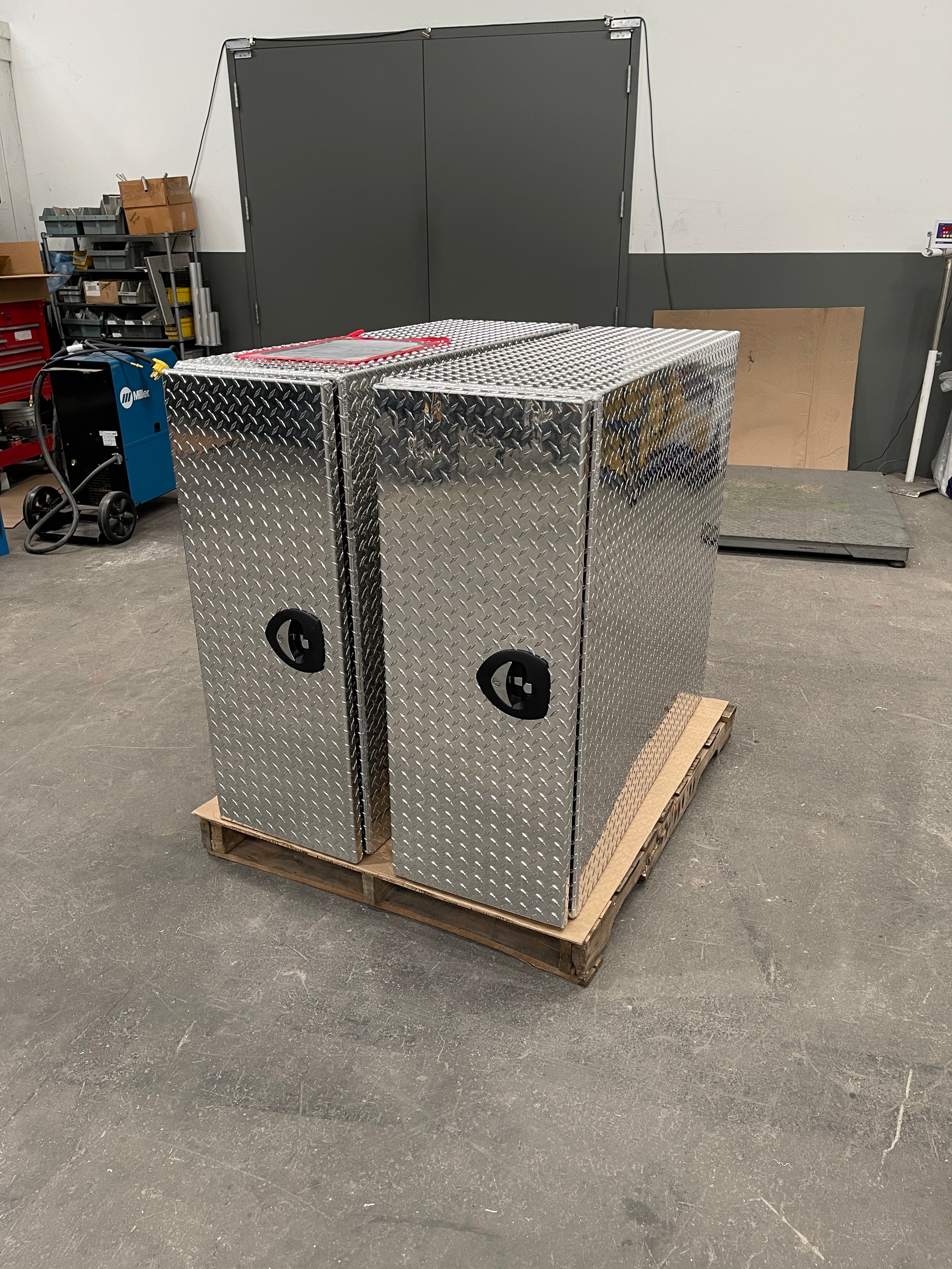 Custom Fuel Tanks – Boyd Welding LLC