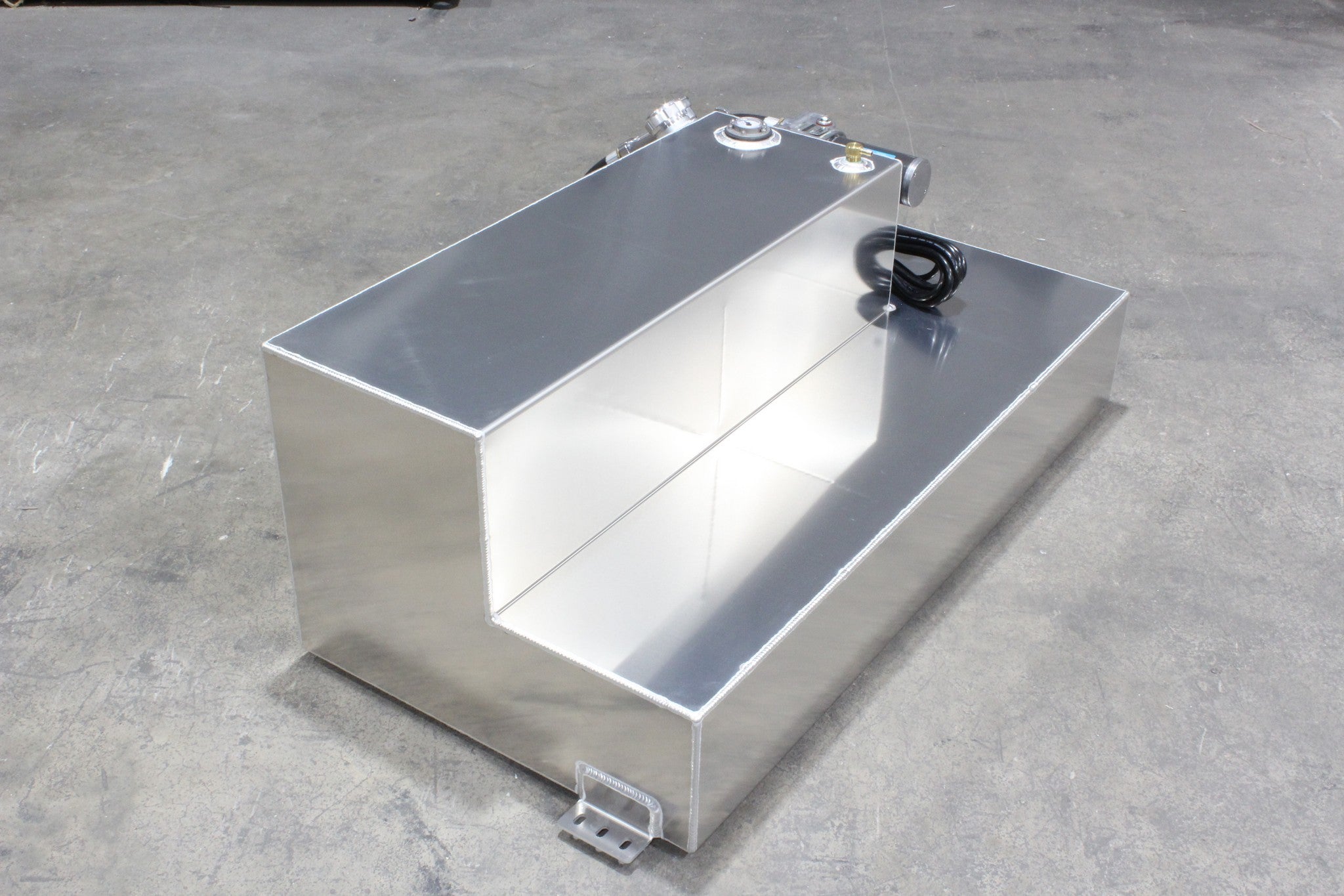50 Gallon Roll Top Step 48x24x17.5 Aluminum Tank W GPI 15GPM Pump Inst ...