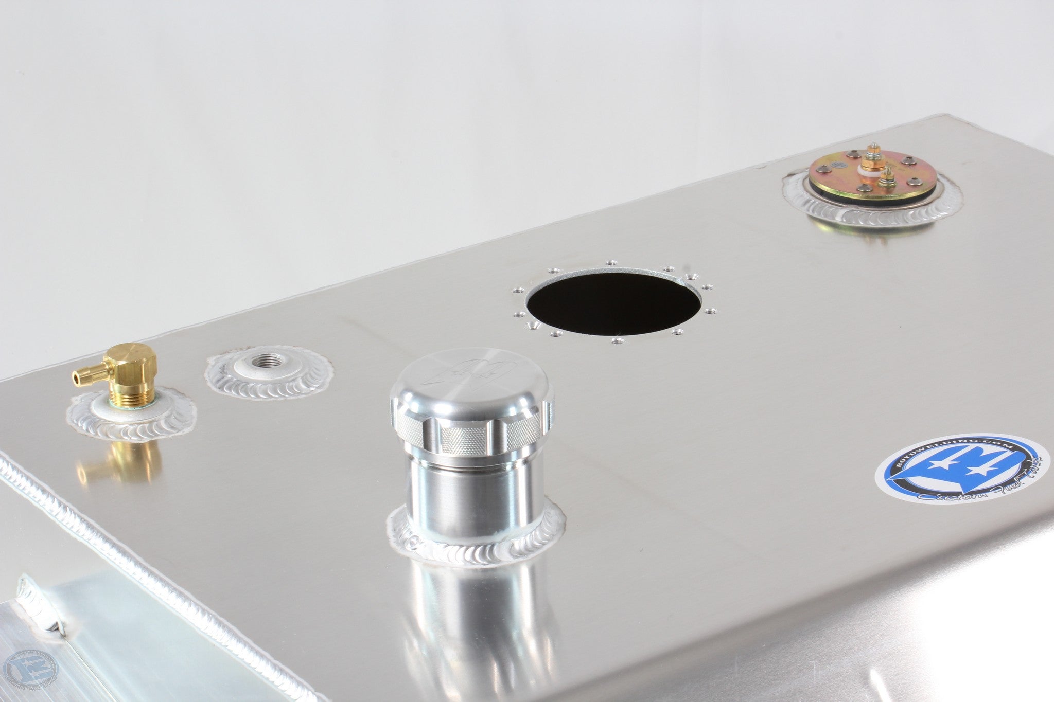 73-87 C10 Bed Fill Tank NO PUMP - Choose in Options – Boyd Welding LLC